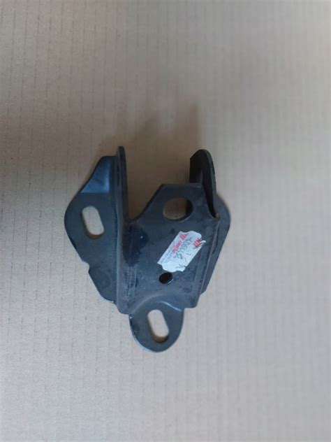 Wspornik Wahacza Tylnego Lewy Fiat 126p 4064454 12634813201