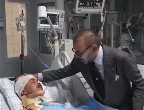Maroc Le roi Mohammed VI à Marrakech au chevet des victimes du séisme