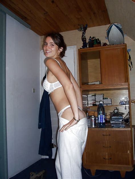 Webslut Cecile Salope Francaise Photo 2 29 109 201 134 213