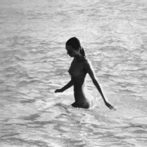 Miranda Kerr Naked Photos Leaked Nudes Celebrity Leaked Nudes
