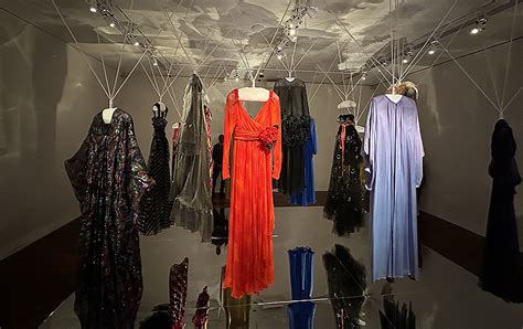 Yves Saint Laurent Transparences Stand Expo D Co Sed