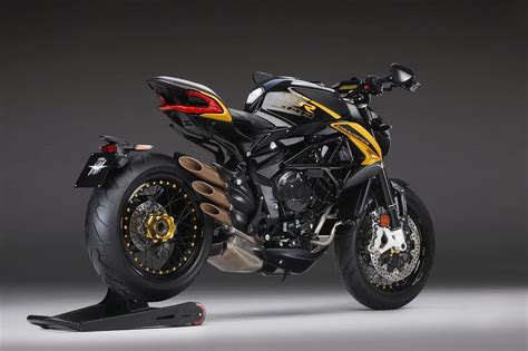 Mv Agusta Dragster Rr Scs Guide Total Motorcycle