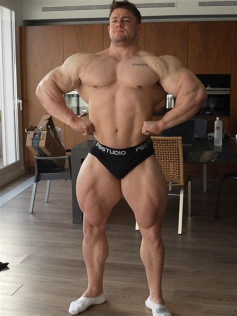 Hot Muscle Studs On Twitter