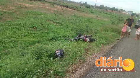 AGORA Duas pessoas morrem em grave acidente na BR 230 próximo ao
