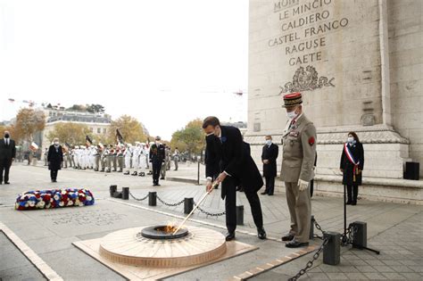 Novembre Maurice Genevoix Au Panth On Macron C L Bre Le Courage