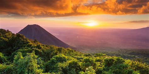El Salvador Geographical Features
