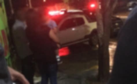 Homem Assassinado Enquanto Dirigia Caminhonete Em An Polis Portal