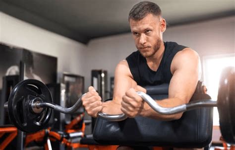 Series Efectivas vs Series de Aproximación GYM