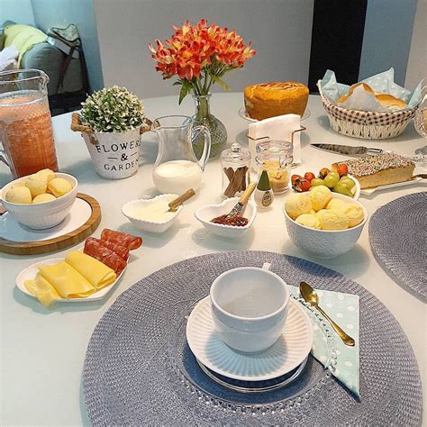 Mesa de café da manhã lista dicas para montar e 30 inspirações Mesa