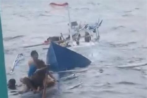 Cuaca Buruk Kapal Ferry Hentikan Sementara Seluruh Pelayaran Di NTT