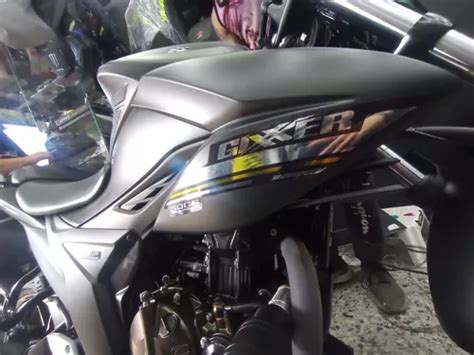 Kit Calcomanias Gixxer 250 Naked 2024 Plateado Cuotas sin interés