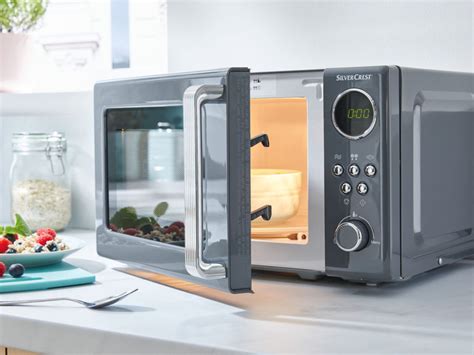 SILVERCREST Four à micro ondes 700 W 5 niveaux