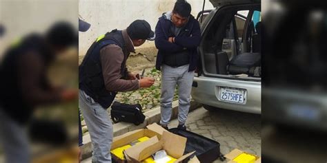 La FELCN secuestra más de 51 kilos de cocaína y un vehículo en El Alto