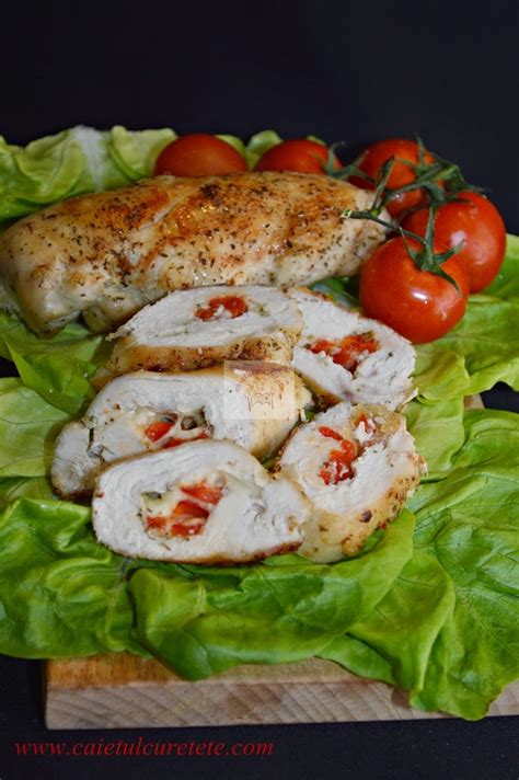 Piept De Pui La Cuptor Cu Ardei Si Cascaval CAIETUL CU RETETE