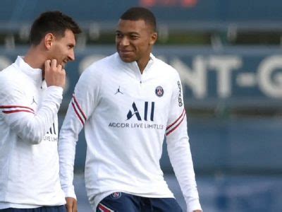 Mbappé lamenta la salida de Messi y celebra continuar en el PSG La Razón