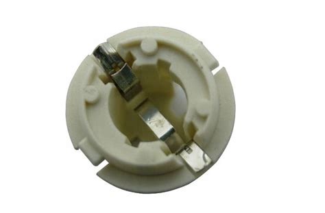 OPRAWKA ŻARÓWKI ŚWIATŁA TYLNE VECTRA C KOMBI GM 8138250960