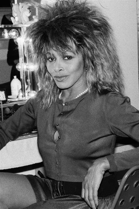 Veja fotografias que compõe a exposição Tina Turner Uma Viagem para o