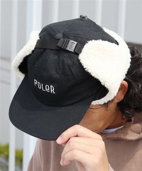 ROOPTOKYOループトウキョウのPOLeR ポーラー FURRYFONT EARFLAP CAP フライトキャップキャップ