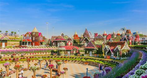 Dubai Bucket List 40 Best Things To Do In Dubai Bucket List Lists