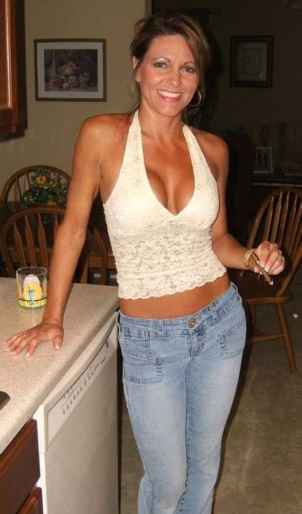 Sexy Milf In Jeans Milf Luscious Hentai Manga And Porn