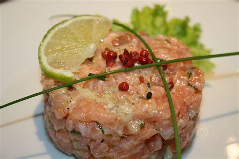 Tartare De Saumon Les Petits Plats De Christopher Tartare De Saumon