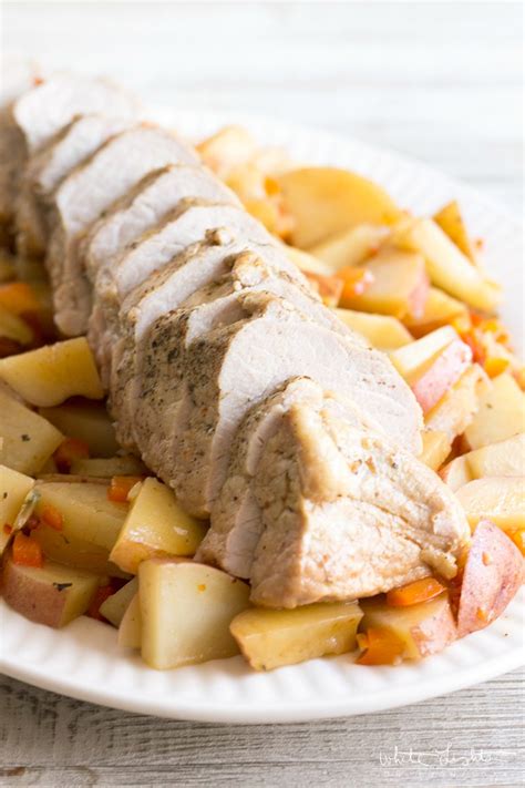 Balsamic Red Pepper Crock Pot Pork Tenderloin White Lights On Wednesday