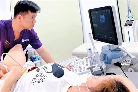 Gần 1 bé gái quan hệ tình dục trước 15 tuổi VOZ