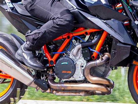 SCOOP KTMs Flagship Naked Is Getting A Facelift For 2023