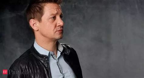 Jeremy Renner Accident News Avengers Star Jeremy Renner Undergoes