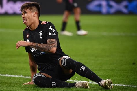 Mercato Juventus Kaio Jorge e Soulé verso la cessione i dettagli