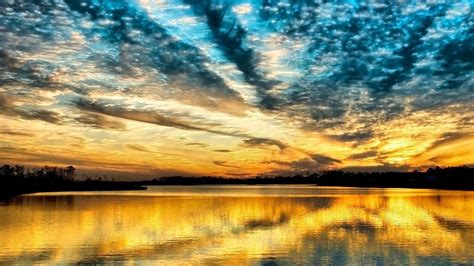 Fondos de pantalla luz de sol puesta de sol mar lago reflexión