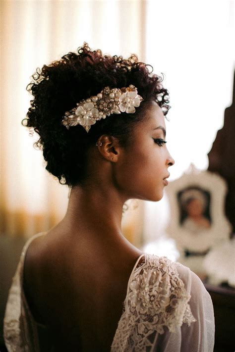 Inspiração de Beleza para Noivas Negras Casamento cabelo afro Noivas