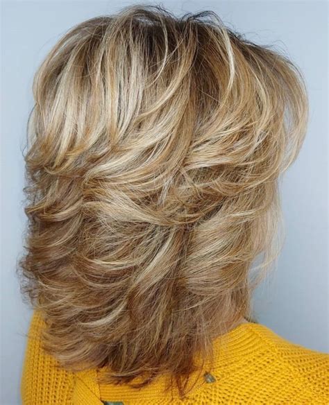 Feathered Shoulder Length Shag Medium Shag Haircuts Medium Layered
