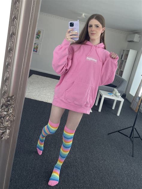 Hey Its Your Friendly Neighborhood Uwu Femboy R Femboy