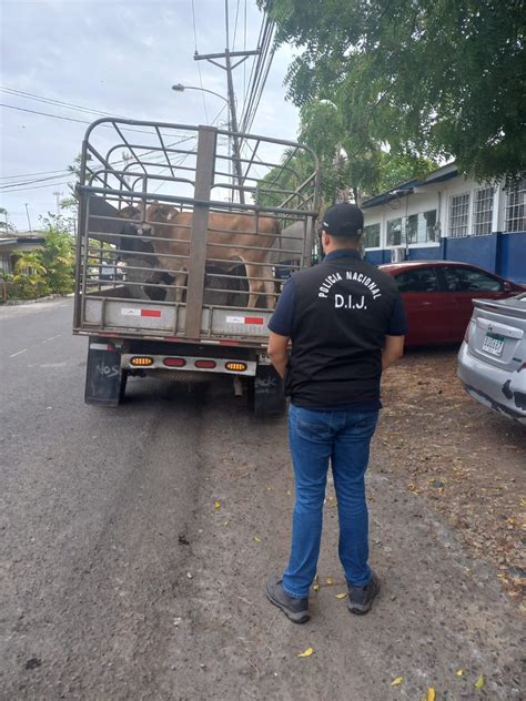 Policía Nacional on Twitter Unidades policiales realizan operativos