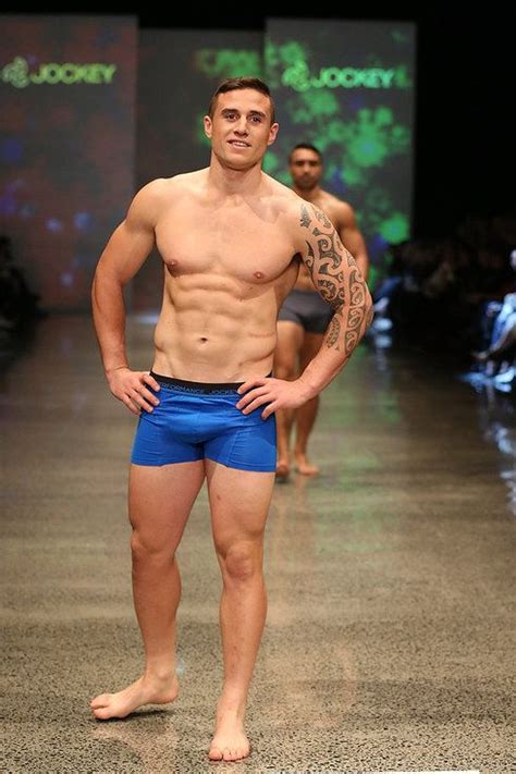 TJ Perenara New Zealand Hot Rugby Players Rugby Players Tj Perenara