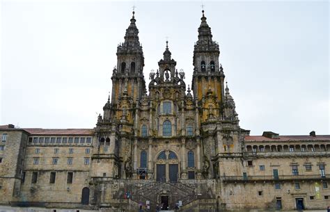 Katedra św Jakuba w Santiago de Compostela msze dojazd noclegi