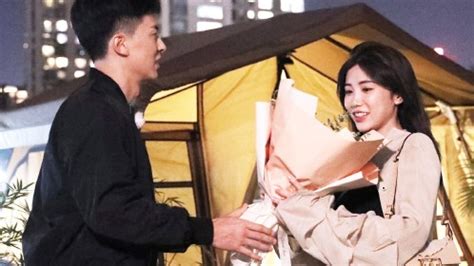 半熟恋人第3期加更罗拉被羊驼咬王能能护人 综艺 高清完整版视频在线观看 腾讯视频