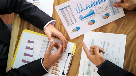 Análise Pestel o que é exemplos e como fazer