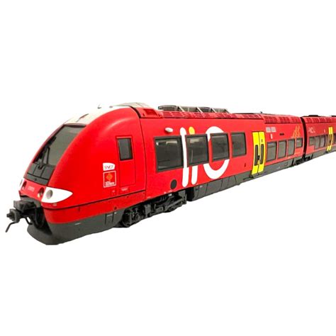 AGC Z27871 Z27872 4 éléments livrée LIO Occitanie SNCF ép VI