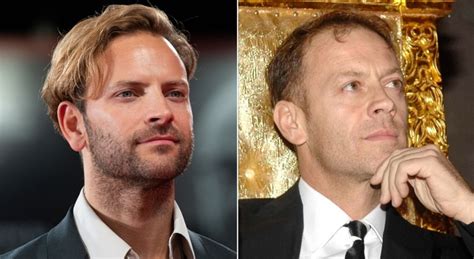 Supersex Le Prime Foto Di Alessandro Borghi Nel Ruolo Di Rocco Siffredi