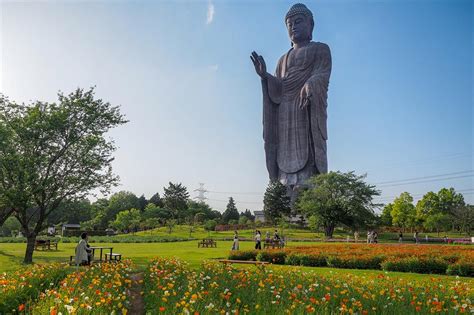 The World S Most Jaw Dropping Sculptures And Statues Loveexploring