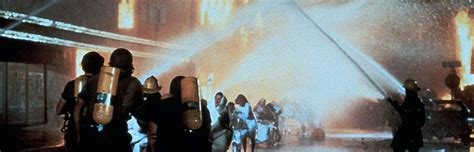 Città in fiamme 1979 FilmTV it