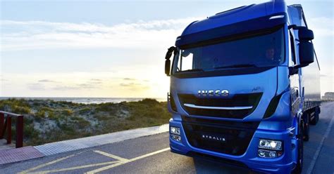todomotornoticias NUEVO IVECO STRALIS EL CAMPEÓN DE TCO2