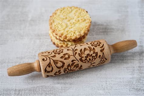 Polish Folk Mini Grawerowany Wa Ek Do Ciasta Inspirowany Folkiem