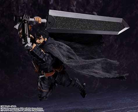 S H Figuarts GUTS BERSERKER ARMOR TAMASHII WEB