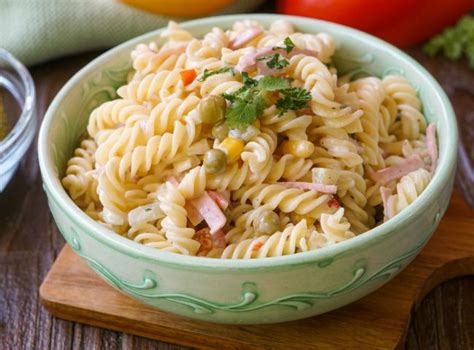 Omas Klassischer Nudelsalat Mit Mayo