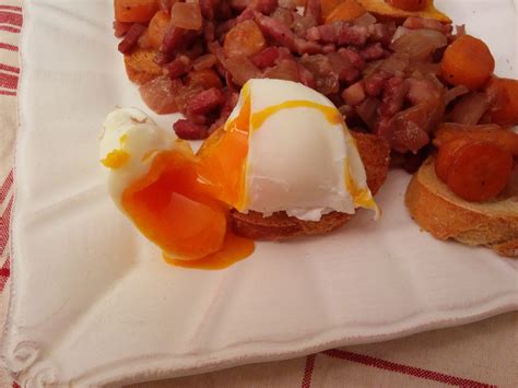 Une spécialité bourguignonne les oeufs meurettes