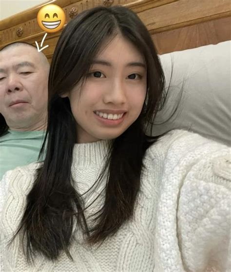 Feng Xiaogang And Xu Fans Adopted Daughter Grew Up With Plastic Surgery Xu Duos Height Is A