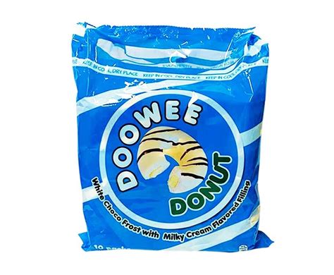 Doowee Donut White Choco Frost With Milky Cream Flavored Filling